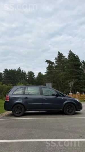 Zils Opel Zafira 2007 Tukums, ar dzinēja tilpumu 1.90 L un nobraukumu 409 tūkst. km par 1400 €, foto 5 vietnē AUTOMOTO.COM.LV