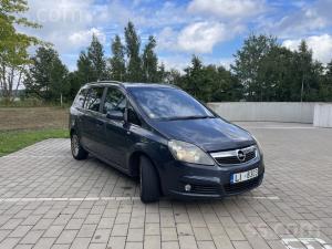 Zils Opel Zafira 2007 Rīga, ar dzinēja tilpumu 1.90 L un nobraukumu 326 tūkst. km par 1890 €, foto 3 vietnē AUTOMOTO.COM.LV