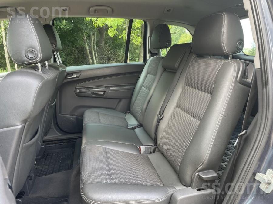 Zils Opel Zafira 2007 Rīga, ar dzinēja tilpumu 1.90 L un nobraukumu 326 tūkst. km par 1890 €, foto 6 vietnē AUTOMOTO.COM.LV