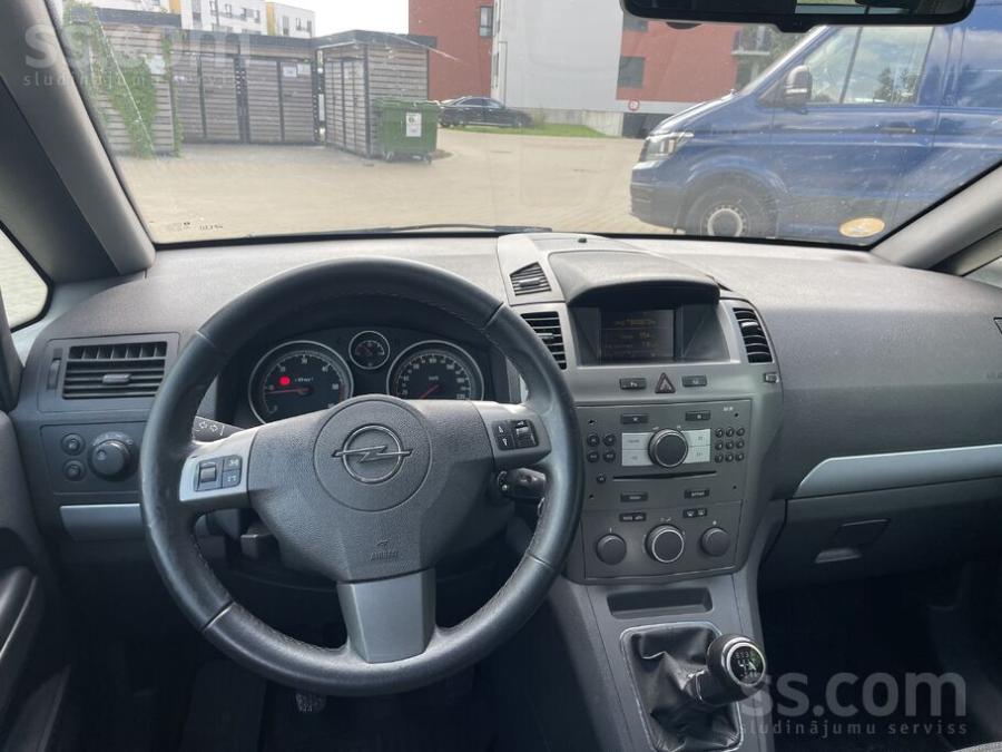 Zils Opel Zafira 2007 Rīga, ar dzinēja tilpumu 1.90 L un nobraukumu 326 tūkst. km par 1890 €, foto 8 vietnē AUTOMOTO.COM.LV