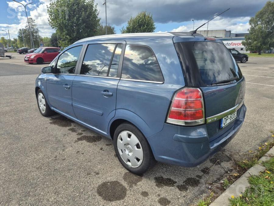 Zils Opel Zafira 2007 Rīga, ar dzinēja tilpumu 1.90 L un nobraukumu 254 tūkst. km par 1900 €, foto 4 vietnē AUTOMOTO.COM.LV