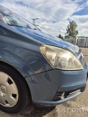 Zils Opel Zafira 2007 Rīga, ar dzinēja tilpumu 1.90 L un nobraukumu 254 tūkst. km par 1900 €, foto 8 vietnē AUTOMOTO.COM.LV