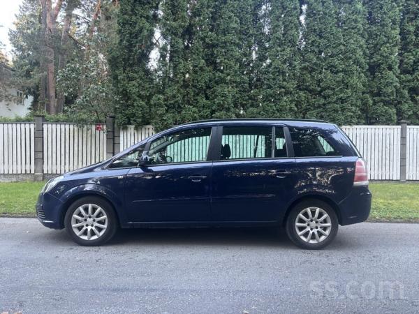 Zils Opel Zafira 2007 Rīga, ar dzinēja tilpumu 1.90 L un nobraukumu 327 tūkst. km par 1390 €, foto 3 vietnē AUTOMOTO.COM.LV