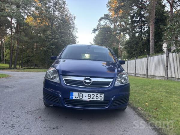 Zils Opel Zafira 2007 Rīga, ar dzinēja tilpumu 1.90 L un nobraukumu 327 tūkst. km par 1390 €, foto 5 vietnē AUTOMOTO.COM.LV