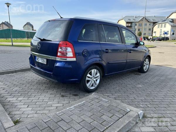 Zils Opel Zafira 2008 Rīga, ar dzinēja tilpumu 1.70 L un nobraukumu 252 tūkst. km par 1500 €, foto 3 vietnē AUTOMOTO.COM.LV