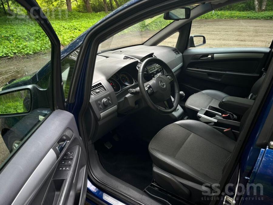 Zils Opel Zafira 2008 Rīga, ar dzinēja tilpumu 1.90 L un nobraukumu 0 tūkst. km par 2899 €, foto 10 vietnē AUTOMOTO.COM.LV