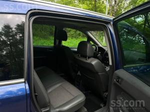 Zils Opel Zafira 2008 Rīga, ar dzinēja tilpumu 1.90 L un nobraukumu 0 tūkst. km par 2899 €, foto 19 vietnē AUTOMOTO.COM.LV