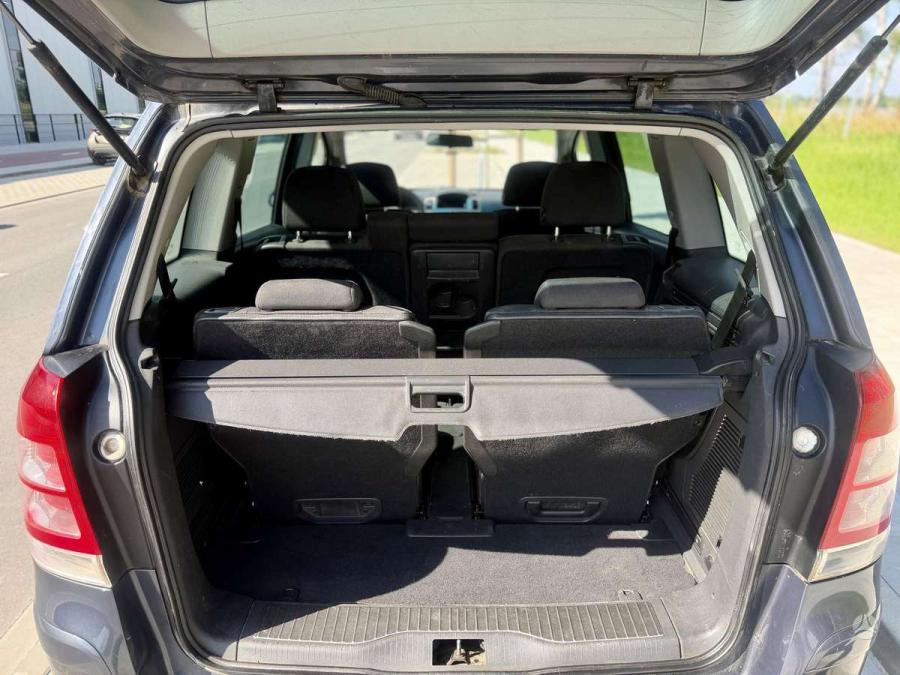 Blue Opel Zafira 2008 in Vilnius, with an engine capacity of 1.91 L and mileage of 208 thousand km for 1750 €, photo 28 on AUTOMOTO.COM.LV