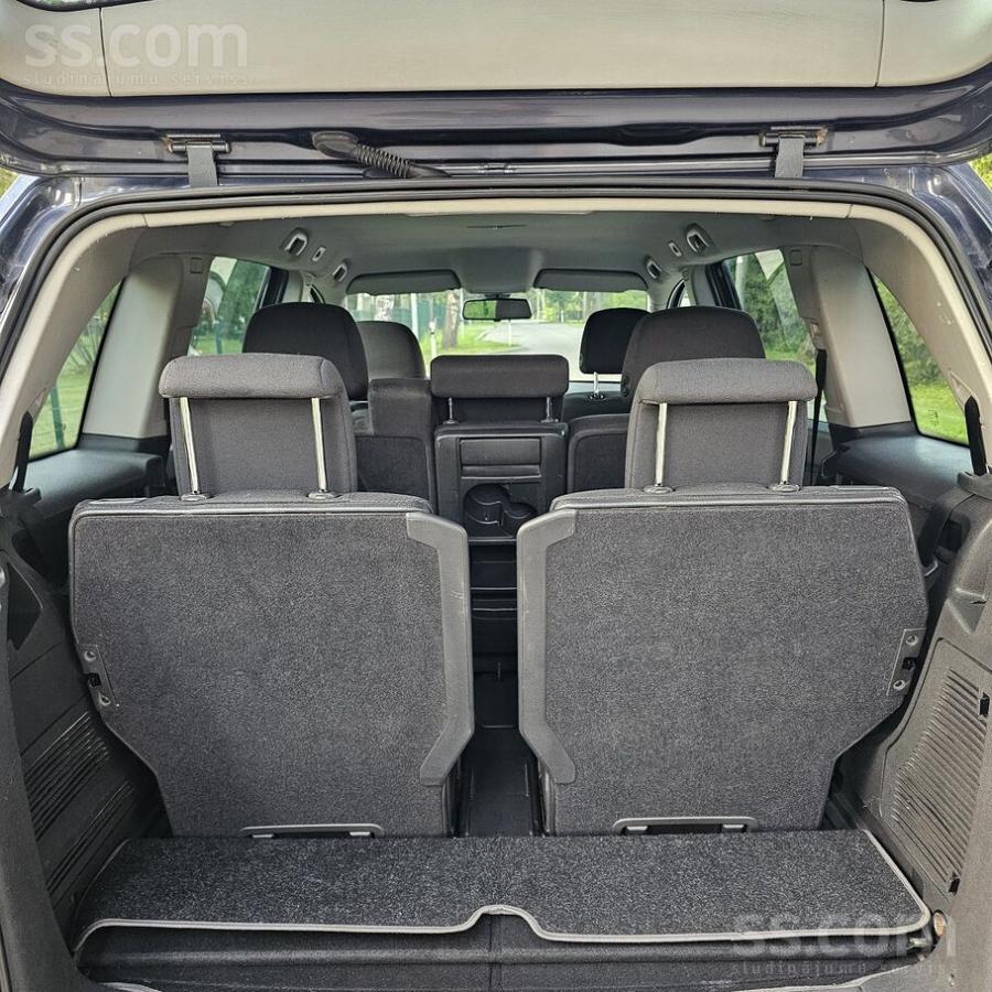 Zils Opel Zafira 2008 Rīga, ar dzinēja tilpumu 1.70 L un nobraukumu 337 tūkst. km par 1999 €, foto 12 vietnē AUTOMOTO.COM.LV