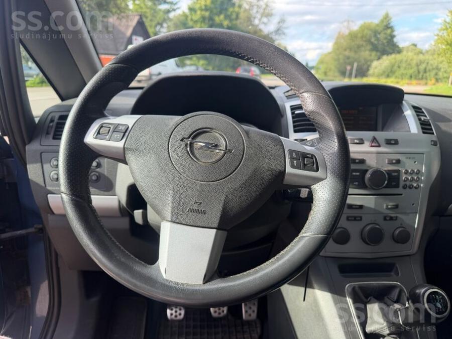 Zils Opel Zafira 2008 Rīga, ar dzinēja tilpumu 1.70 L un nobraukumu 260 tūkst. km par 990 €, foto 11 vietnē AUTOMOTO.COM.LV