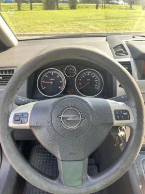Blue Opel Zafira 2008 in Kaunas, with an engine capacity of 1.91 L and mileage of 258 thousand km for 1300 €, photo 13 on AUTOMOTO.COM.LV