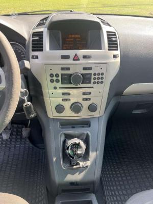 Blue Opel Zafira 2008 in Kaunas, with an engine capacity of 1.91 L and mileage of 258 thousand km for 1300 €, photo 14 on AUTOMOTO.COM.LV