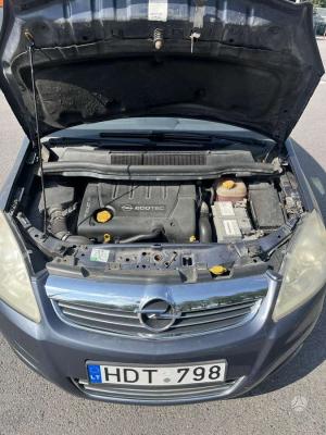 Blue Opel Zafira 2008 in Kaunas, with an engine capacity of 1.91 L and mileage of 258 thousand km for 1300 €, photo 15 on AUTOMOTO.COM.LV