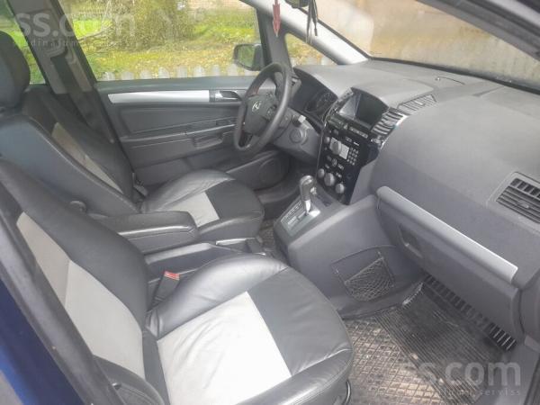 Синий Опель Зафира 2008 в Рига, объемом двигателя 1.90 л и пробегом 423 тыс. км за 1990 €, фото 7 на AUTOMOTO.COM.LV
