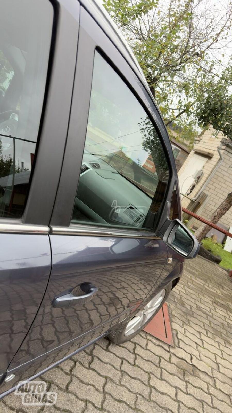 Zils Opel Zafira 2008 Tauragė, ar dzinēja tilpumu 1.90 L un nobraukumu 228 tūkst. km par 2050 €, foto 8 vietnē AUTOMOTO.COM.LV