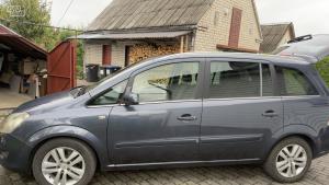 Zils Opel Zafira 2008 Tauragė, ar dzinēja tilpumu 1.90 L un nobraukumu 228 tūkst. km par 2050 €, foto 9 vietnē AUTOMOTO.COM.LV