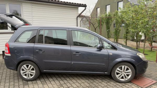 Zils Opel Zafira 2008 Tauragė, ar dzinēja tilpumu 1.90 L un nobraukumu 228 tūkst. km par 2050 €, foto 10 vietnē AUTOMOTO.COM.LV