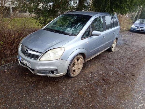 Zils Opel Zafira 2009 Viļņa, ar dzinēja tilpumu 1.91 L un nobraukumu 360 tūkst. km par 500 €, foto 2 vietnē AUTOMOTO.COM.LV