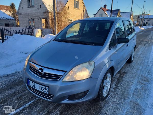 Blue Opel Zafira 2009 in Alytus, with an engine capacity of 1.90 L and mileage of 290 thousand km for 1550 €, photo 2 on AUTOMOTO.COM.LV