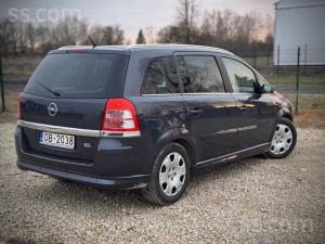 Zils Opel Zafira 2009 Rīga, ar dzinēja tilpumu 1.80 L un nobraukumu 267 tūkst. km par 2850 €, foto 6 vietnē AUTOMOTO.COM.LV