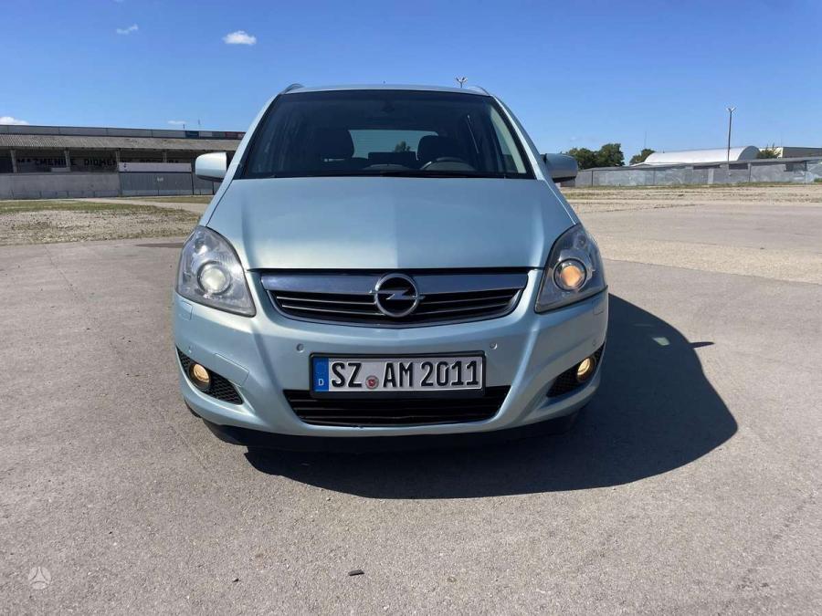 Blue Opel Zafira 2009 in Siauliai, with an engine capacity of 1.91 L and mileage of 273 thousand km for 2450 €, photo 9 on AUTOMOTO.COM.LV
