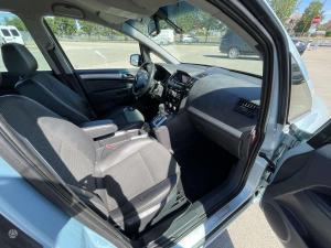 Blue Opel Zafira 2009 in Siauliai, with an engine capacity of 1.91 L and mileage of 273 thousand km for 2450 €, photo 12 on AUTOMOTO.COM.LV