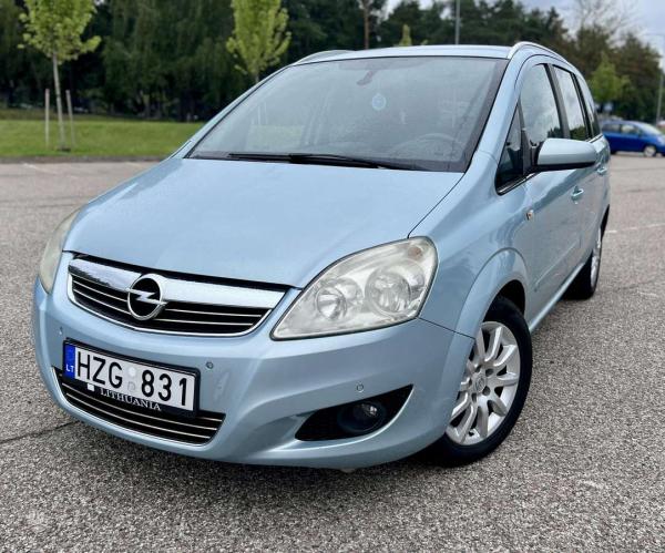 Blue Opel Zafira 2009 in Vilnius, with an engine capacity of 1.69 L and mileage of 331 thousand km for 1350 €, photo 1 on AUTOMOTO.COM.LV