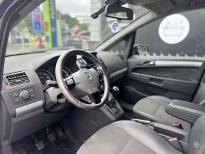Blue Opel Zafira 2009 in Vilnius, with an engine capacity of 1.69 L and mileage of 331 thousand km for 1350 €, photo 12 on AUTOMOTO.COM.LV