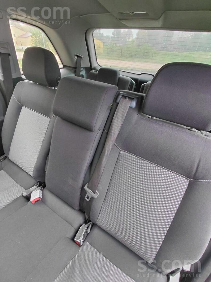 Zils Opel Zafira 2009 Tukums, ar dzinēja tilpumu 1.70 L un nobraukumu 310 tūkst. km par 1450 €, foto 6 vietnē AUTOMOTO.COM.LV