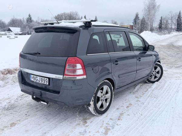 Blue Opel Zafira 2010 in Vilnius, with an engine capacity of 1.91 L and mileage of 276 thousand km for 1500 €, photo 3 on AUTOMOTO.COM.LV