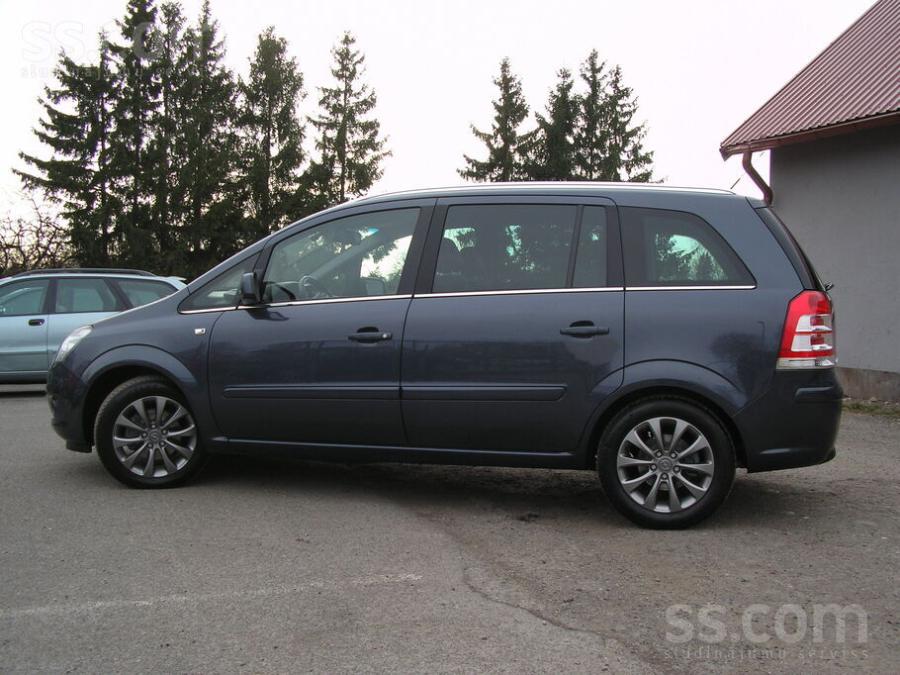 Zils Opel Zafira 2010 Rīga, ar dzinēja tilpumu 1.80 L un nobraukumu 0 tūkst. km par 5750 €, foto 5 vietnē AUTOMOTO.COM.LV