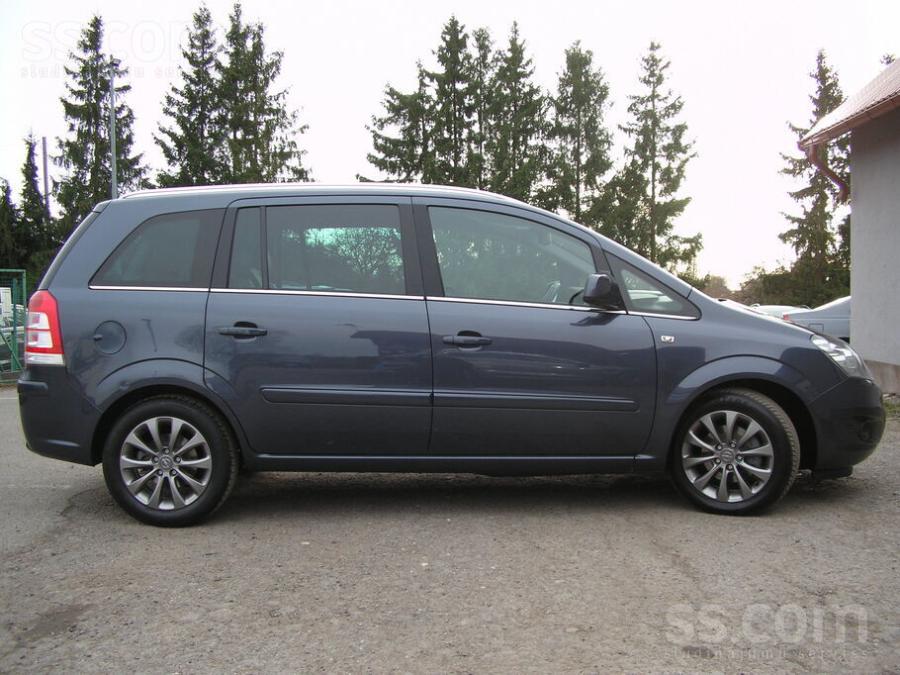 Zils Opel Zafira 2010 Rīga, ar dzinēja tilpumu 1.80 L un nobraukumu 0 tūkst. km par 5750 €, foto 8 vietnē AUTOMOTO.COM.LV