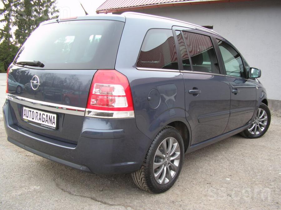 Zils Opel Zafira 2010 Rīga, ar dzinēja tilpumu 1.80 L un nobraukumu 0 tūkst. km par 5750 €, foto 11 vietnē AUTOMOTO.COM.LV