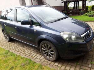 Zils Opel Zafira 2010 Vilkaviškis, ar dzinēja tilpumu 1.69 L un nobraukumu 200 tūkst. km par 800 €, foto 4 vietnē AUTOMOTO.COM.LV