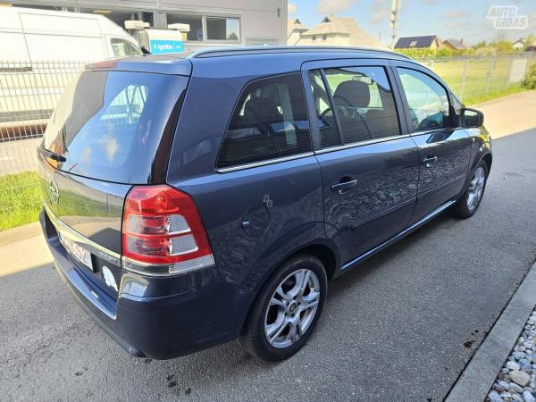 Zils Opel Zafira 2010 Kluonaliai, ar dzinēja tilpumu 1.70 L un nobraukumu 300 tūkst. km par 1950 €, foto 8 vietnē AUTOMOTO.COM.LV