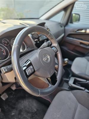 Blue Opel Zafira 2010 in Kluonaliai, with an engine capacity of 1.70 L and mileage of 300 thousand km for 1899 €, photo 14 on AUTOMOTO.COM.LV
