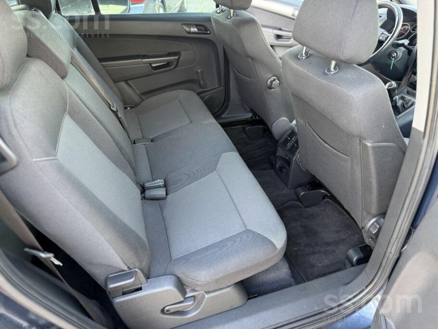 Blue Opel Zafira 2010 in Ogre, with an engine capacity of 1.70 L and mileage of 264 thousand km for 3599 €, photo 10 on AUTOMOTO.COM.LV