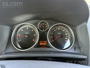 Blue Opel Zafira 2010 in Ogre, with an engine capacity of 1.70 L and mileage of 264 thousand km for 3599 €, photo 17 on AUTOMOTO.COM.LV