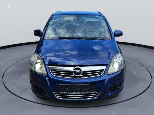 Blue Opel Zafira 2010 in Marijampole, with an engine capacity of 1.91 L and mileage of 198 thousand km for 3600 €, photo 3 on AUTOMOTO.COM.LV