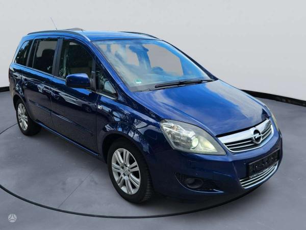 Blue Opel Zafira 2010 in Marijampole, with an engine capacity of 1.91 L and mileage of 198 thousand km for 3600 €, photo 4 on AUTOMOTO.COM.LV