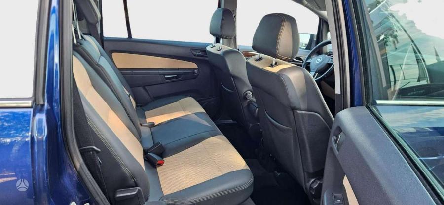 Zils Opel Zafira 2010 Marijampole, ar dzinēja tilpumu 1.91 L un nobraukumu 198 tūkst. km par 3600 €, foto 14 vietnē AUTOMOTO.COM.LV