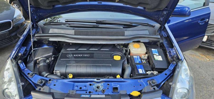 Zils Opel Zafira 2010 Marijampole, ar dzinēja tilpumu 1.91 L un nobraukumu 198 tūkst. km par 3600 €, foto 19 vietnē AUTOMOTO.COM.LV