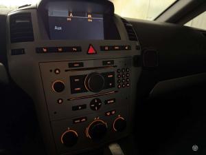 Zils Opel Zafira 2010 Kauņa, ar dzinēja tilpumu 1.91 L un nobraukumu 393 tūkst. km par 2750 €, foto 11 vietnē AUTOMOTO.COM.LV