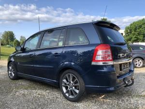 Zils Opel Zafira 2011 Valmiera, ar dzinēja tilpumu 1.70 L un nobraukumu 277 tūkst. km par 3790 €, foto 4 vietnē AUTOMOTO.COM.LV