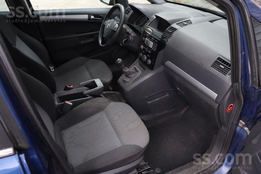 Zils Opel Zafira 2011 Valmiera, ar dzinēja tilpumu 1.60 L un nobraukumu 0 tūkst. km par 600 €, foto 6 vietnē AUTOMOTO.COM.LV