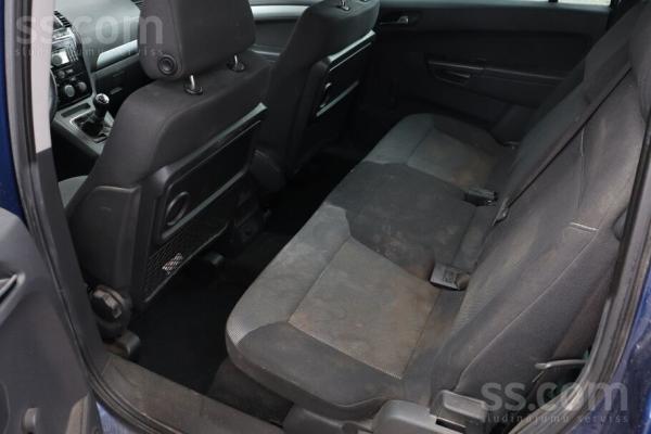 Zils Opel Zafira 2011 Valmiera, ar dzinēja tilpumu 1.60 L un nobraukumu 0 tūkst. km par 600 €, foto 8 vietnē AUTOMOTO.COM.LV