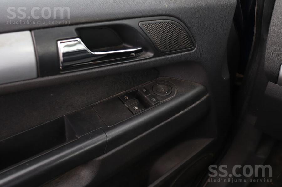 Zils Opel Zafira 2011 Valmiera, ar dzinēja tilpumu 1.60 L un nobraukumu 0 tūkst. km par 600 €, foto 12 vietnē AUTOMOTO.COM.LV