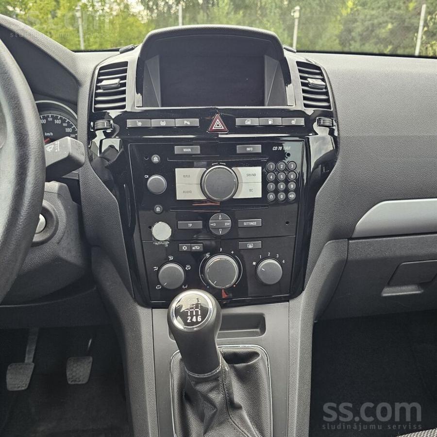 Blue Opel Zafira 2011 in Riga, with an engine capacity of 1.60 L and mileage of 390 thousand km for 2750 €, photo 15 on AUTOMOTO.COM.LV