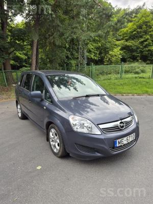 Blue Opel Zafira 2011 in Riga, with an engine capacity of 1.70 L and mileage of 341 thousand km for 2200 €, photo 5 on AUTOMOTO.COM.LV