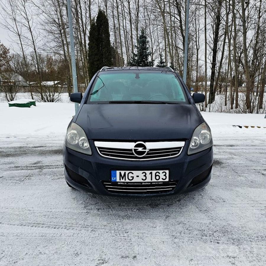 Zils Opel Zafira 2012 Rīga, ar dzinēja tilpumu 1.70 L un nobraukumu 370 tūkst. km par 2150 €, foto 2 vietnē AUTOMOTO.COM.LV